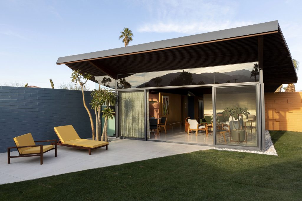 A Look Back at The Wave House – Modern, Architecture, Design, Experiences